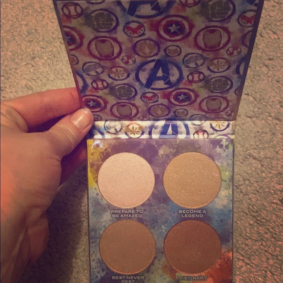 Ulta Beauty | Makeup | Nwt Limited Edition Marvel Highlighting Palette ...